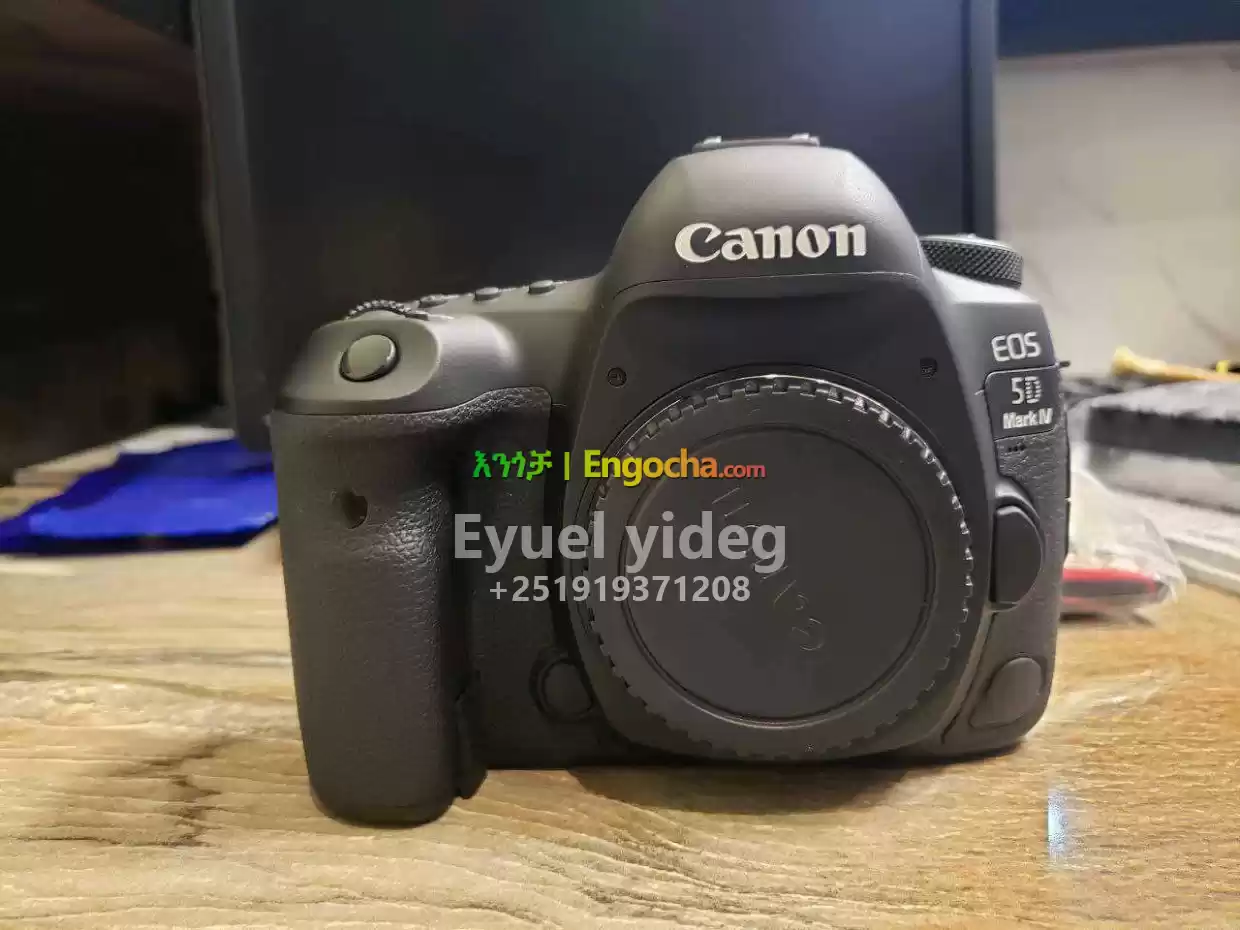 Brand New Canon 5D Mark IV with EF 24-105mm f/4L IS ll USM ...