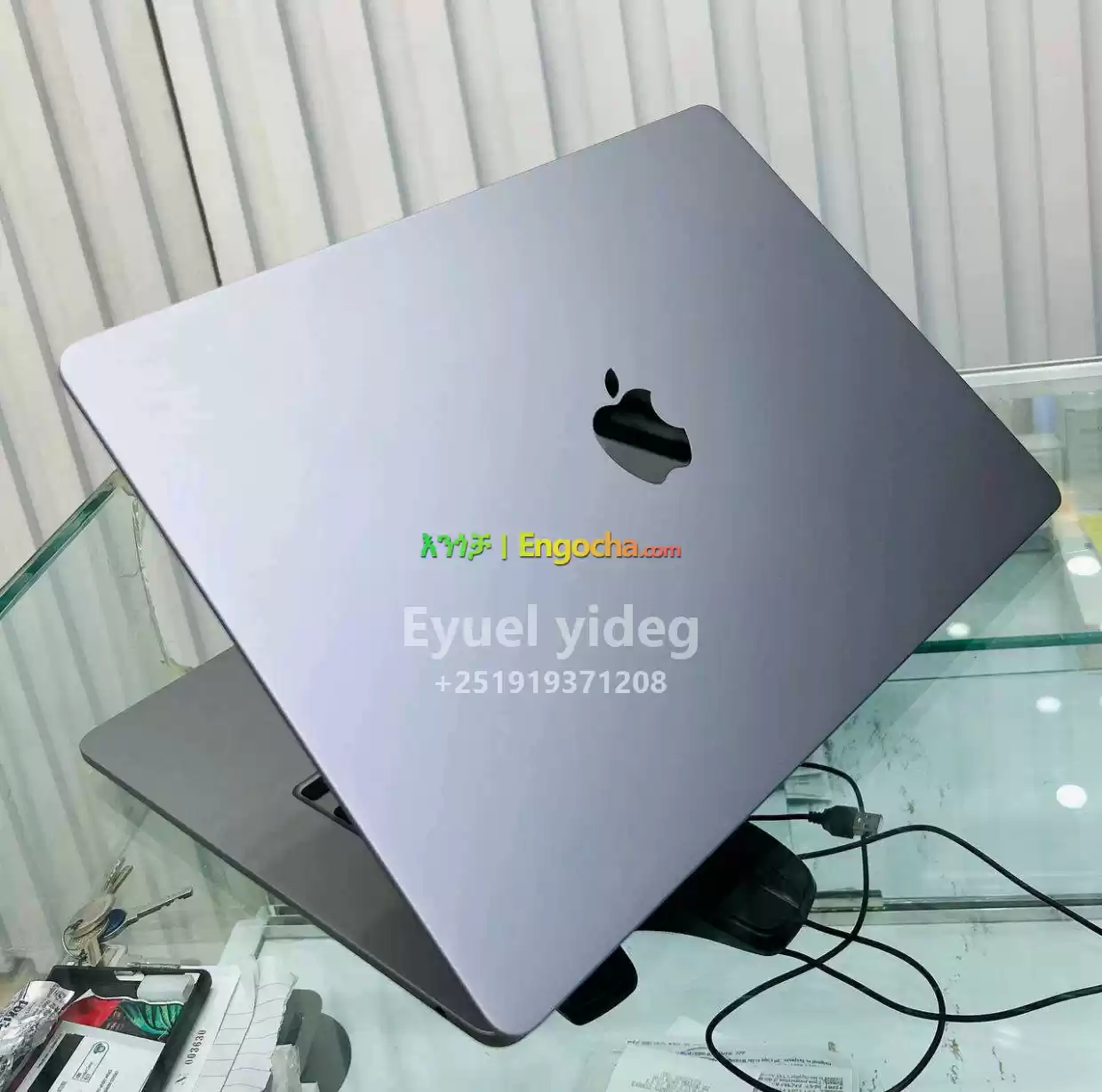 Apple 2024 MacBook Air 15-inch Laptop with M3 chip: Built for Apple Intelligence, 15.3-in for ...